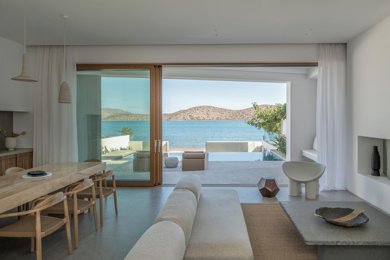 Best Restaurants in Elounda, Crete: Where to Eat & Drink • Holiways ...